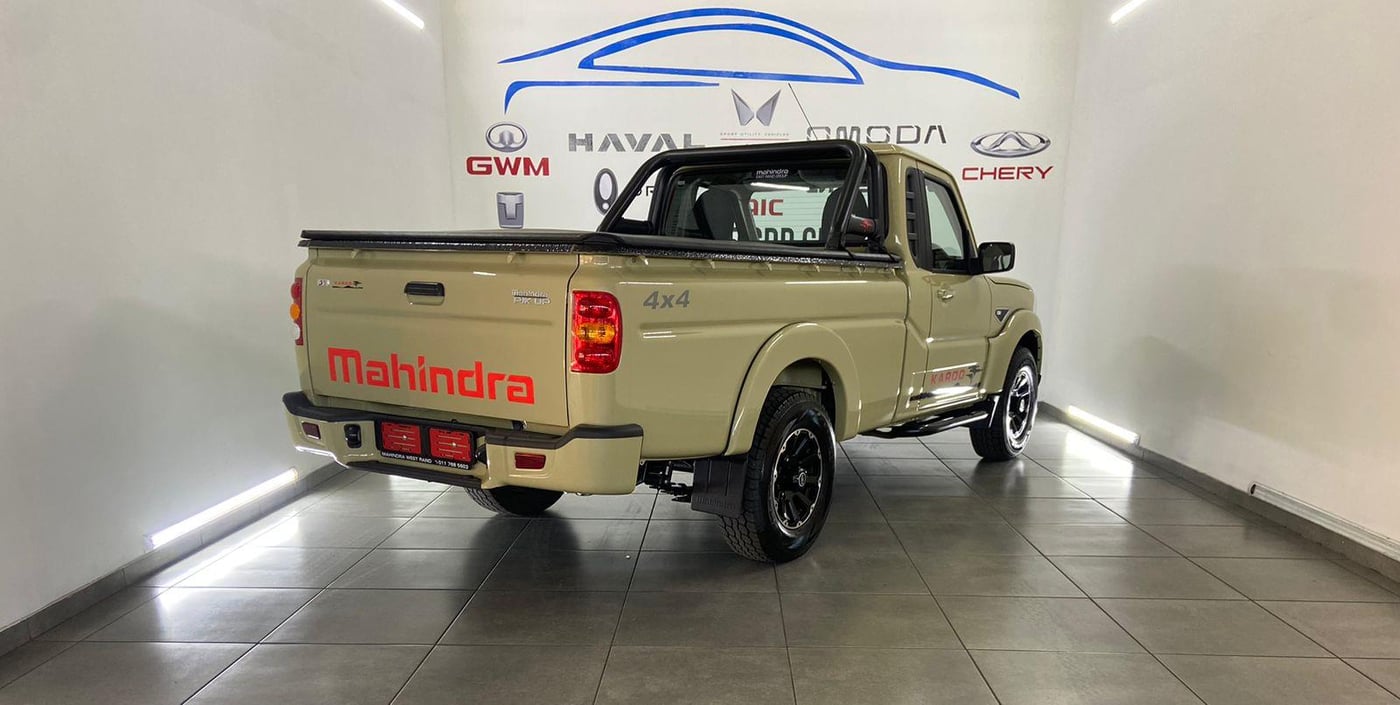2025 Mahindra Scorpio Pik-Up 2.2 mHawk S6 Karoo Dawn 4x4 ...