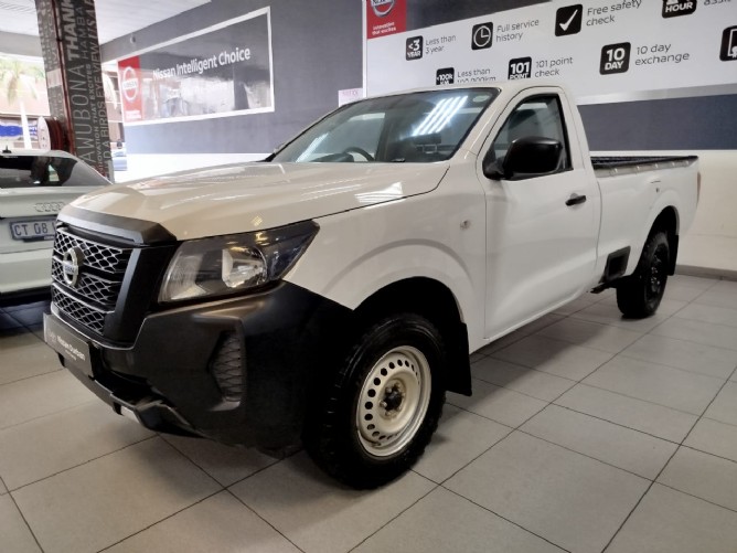 2022 Nissan Navara 2.5 DDTi XE Q2FyTGlzdGluZzo1MzI2OTk R269000 | Avo Auto